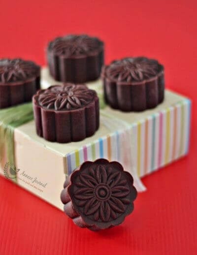 Baked Chocolate Mooncakes 烤巧克力皮月饼 - Anncoo Journal