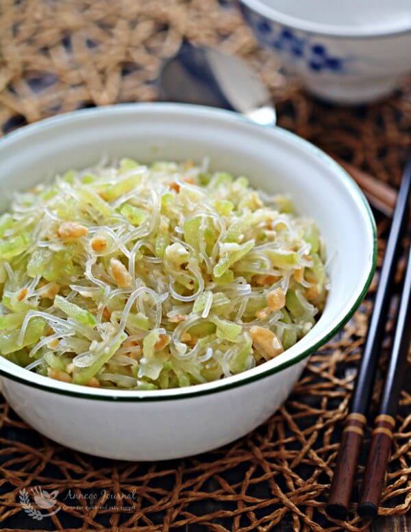 Hairy Gourd with Glass Noodles 节瓜炒粉丝 - Anncoo Journal