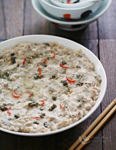 Steamed Pork with Mui Choy 梅菜肉饼 - Anncoo Journal