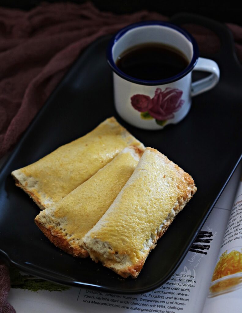 Apple Toast Pies 苹果土司派 - Anncoo Journal