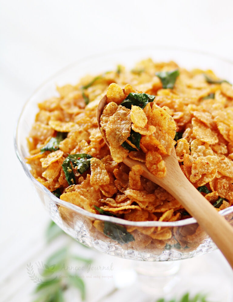 Salted Egg Crispy Cornflakes 咸蛋黄脆玉米片 - Anncoo Journal