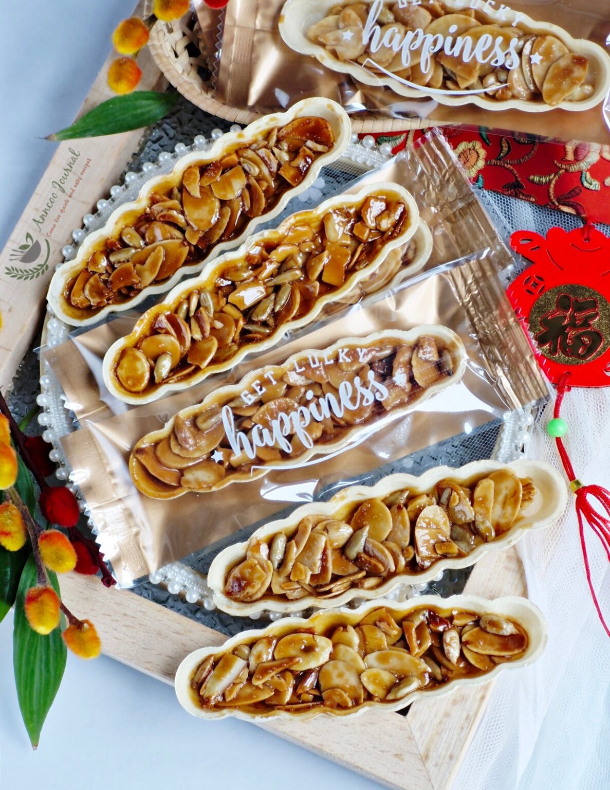 Caramel Crispy Almond Boat 焦糖杏仁船 - Anncoo Journal