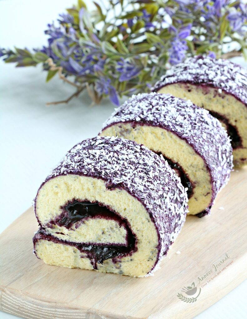Blueberry Coconut Cake Roll 蓝莓椰蓉蛋糕卷 - Anncoo Journal